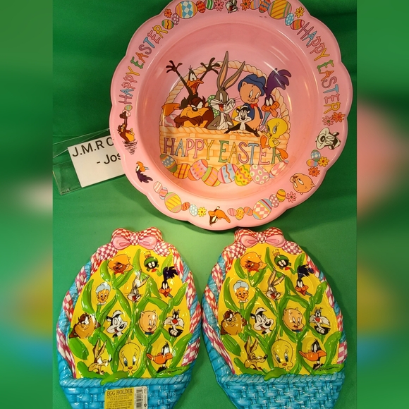 Warner Bros. | Dining | Vintage 996 And 1998 Warner Bros Looney Tunes ...